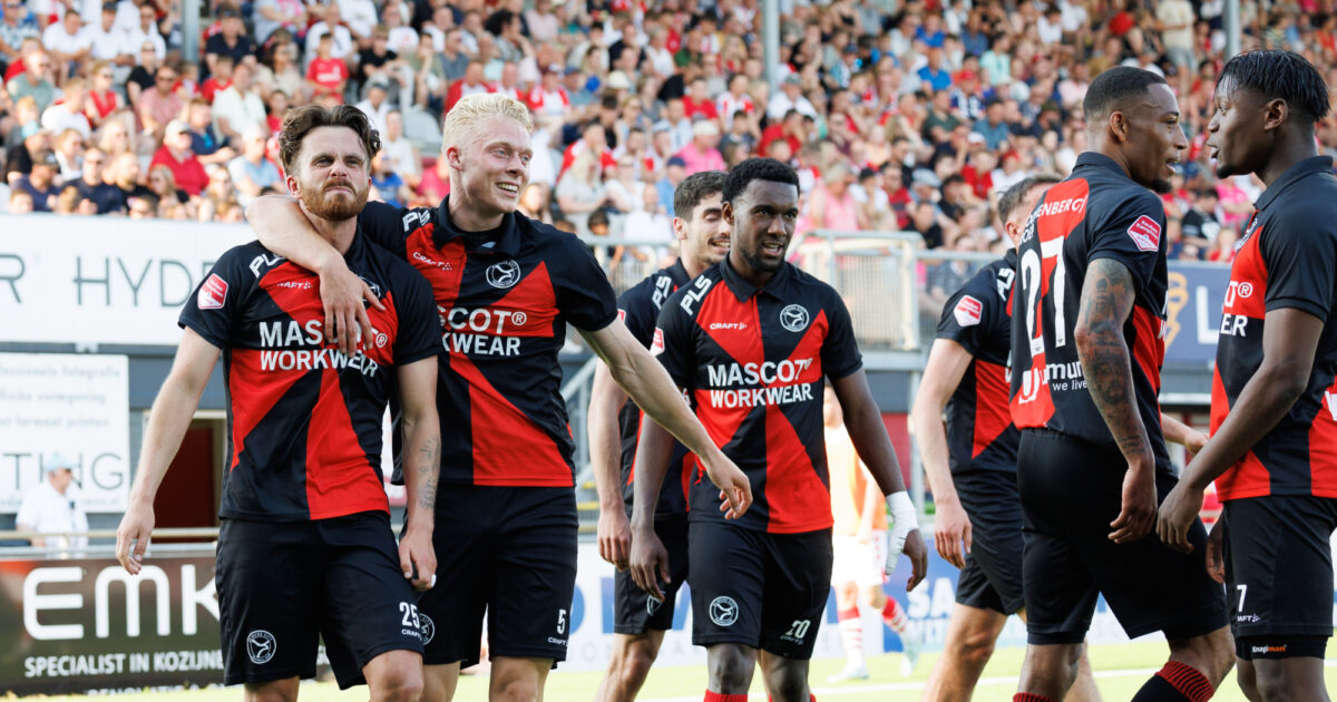 Eredivisie | Almere City FC promoveert voor het eerst in de historie…
