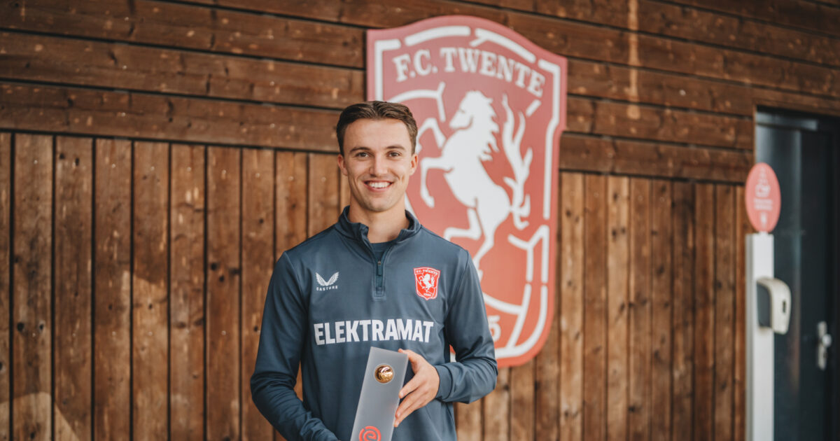 Eredivisie | Youri Regeer named as the Johan Cruyff Talent of the…